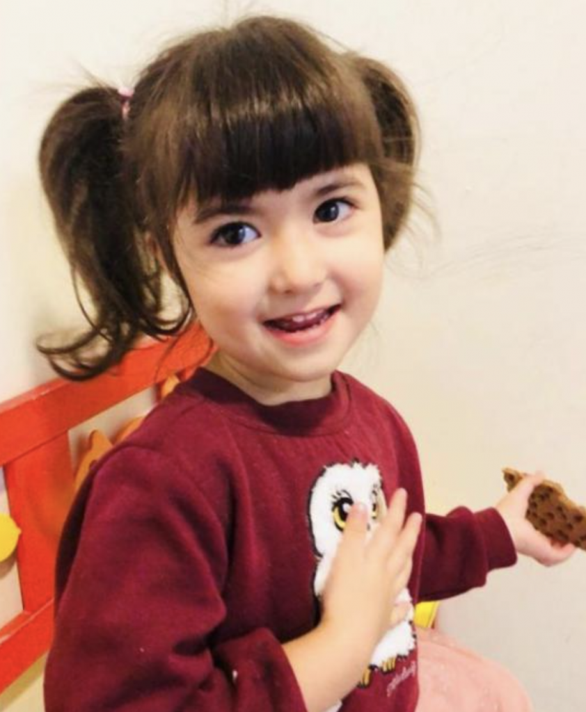 A baby with stunning eyes was born five years ago. How she looks now ...